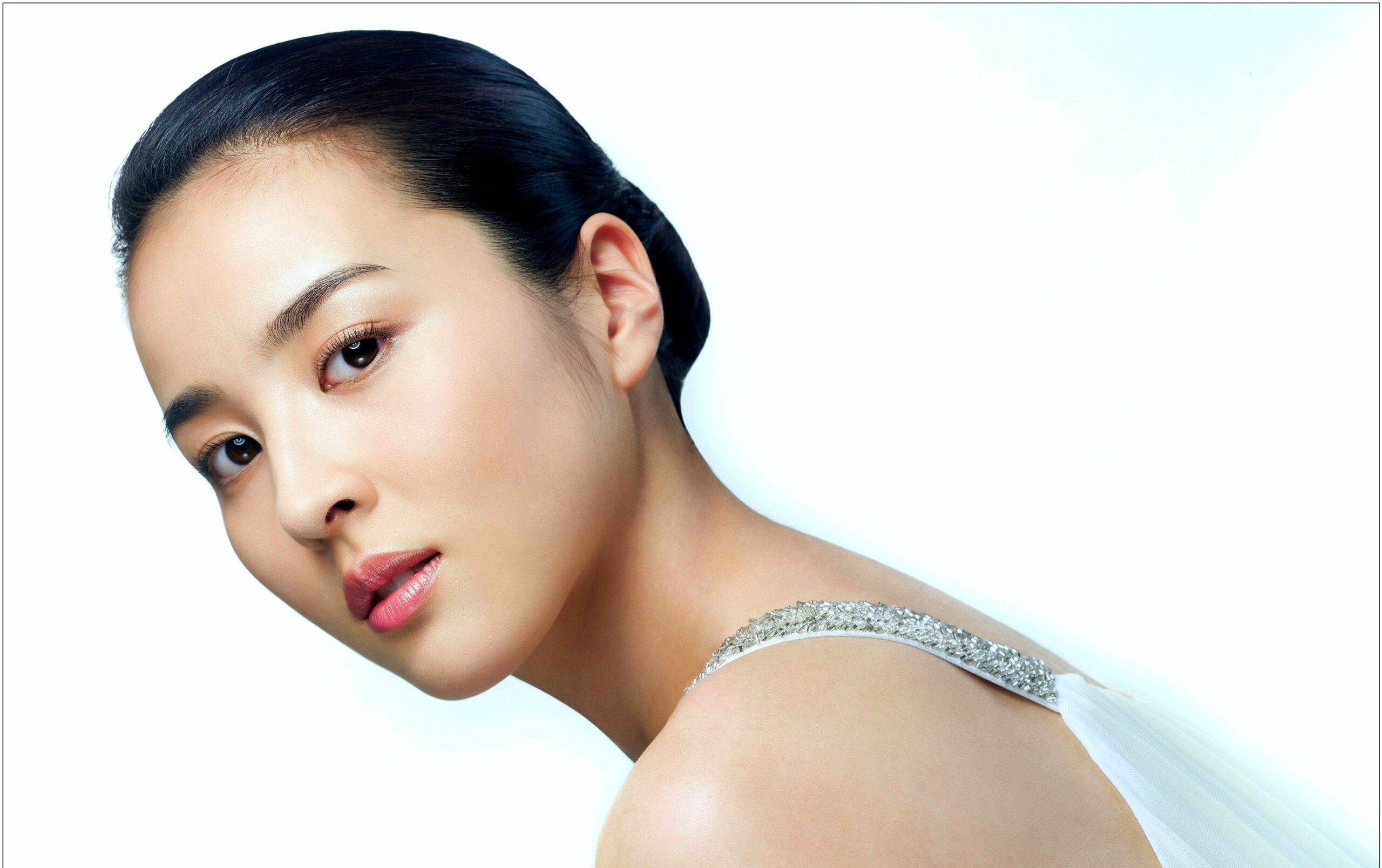 Han Hye-jin dedah foto kahwin