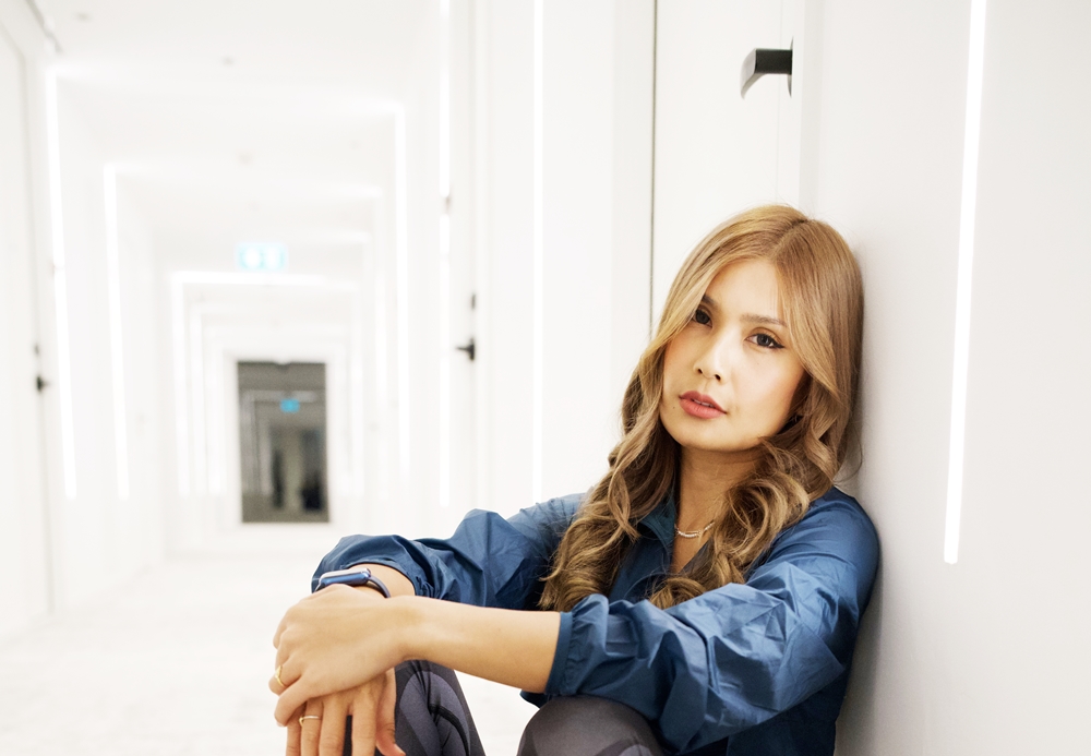 Adeline Tsen, pelakon jadi 'influencer'