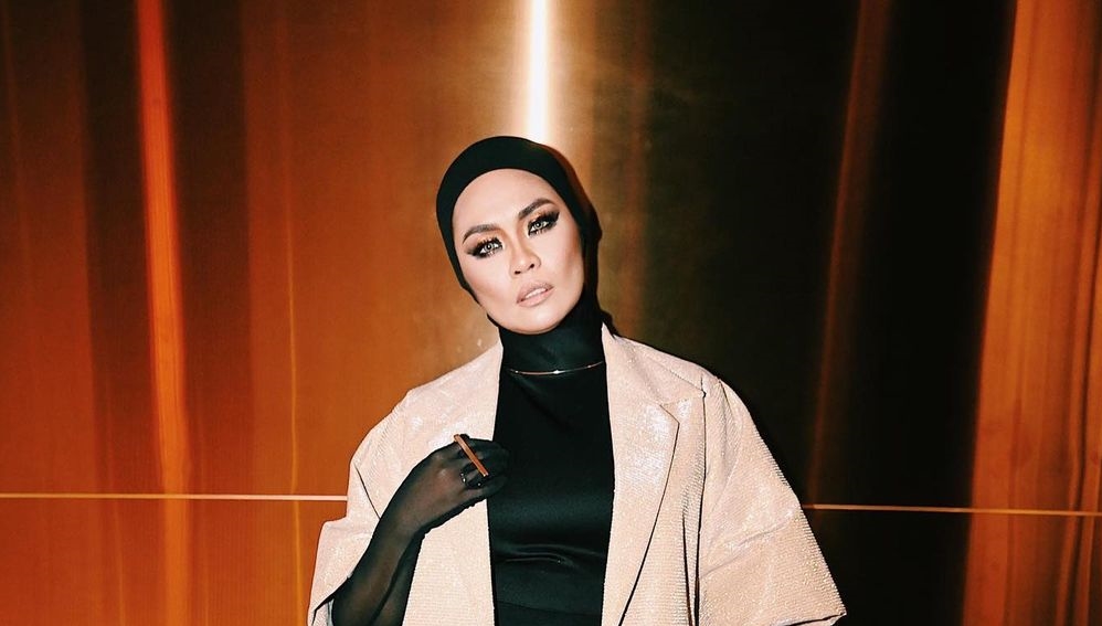 Dihina muka 'berlubang', hidung kembang, Liza Hanim tak 'goyang'