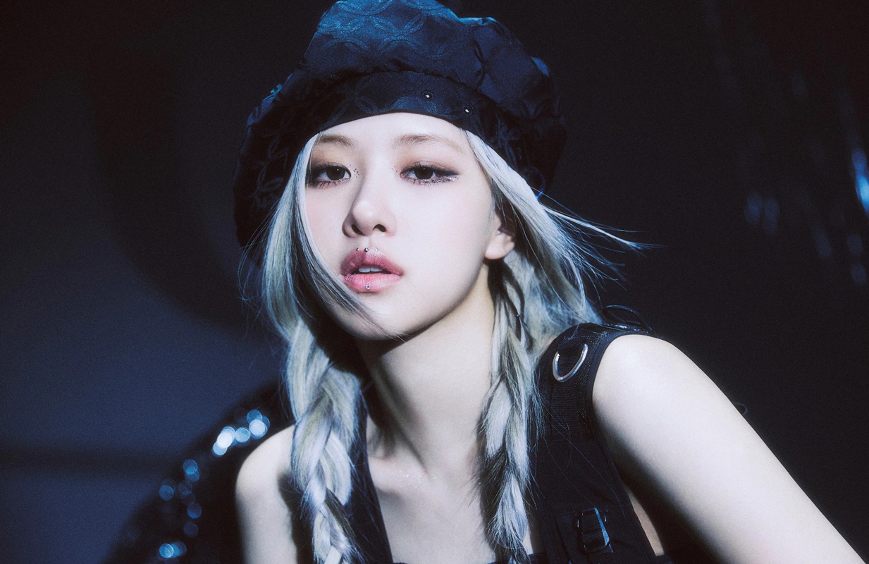 Rose Blackpink Taylor Swift Rakam Lagu Bersama
