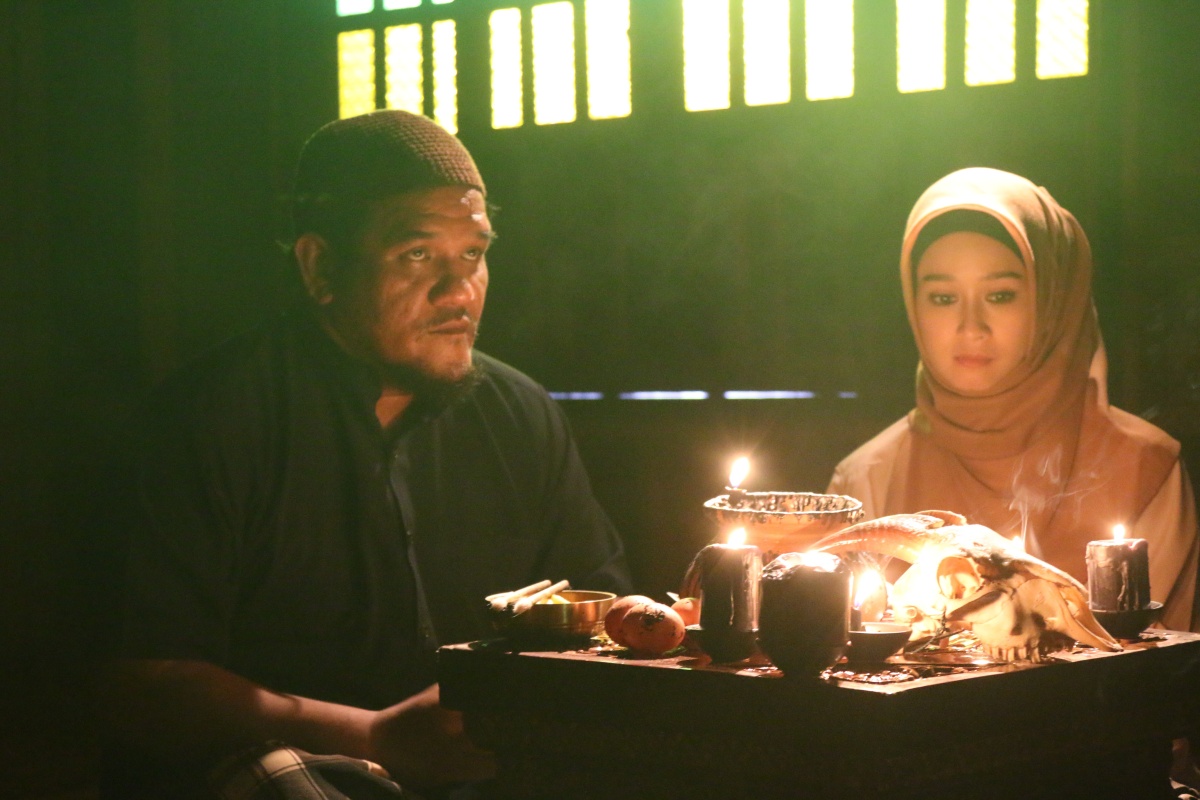 Khong-Khaek bukan saingan Nang Nak