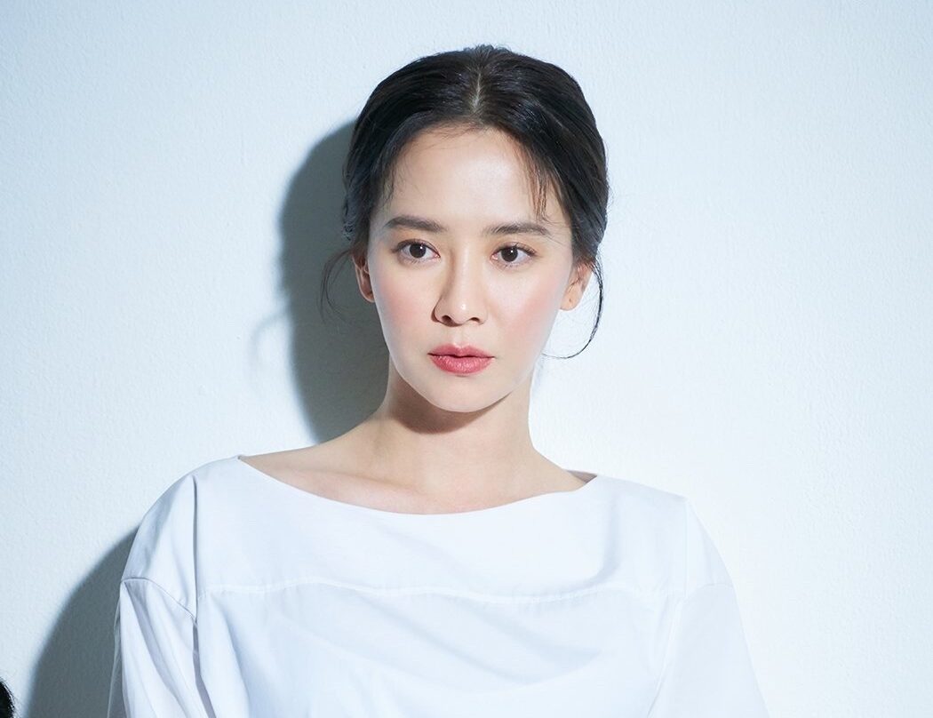 Song Ji Hyo Menang Saman Terima Pampasan