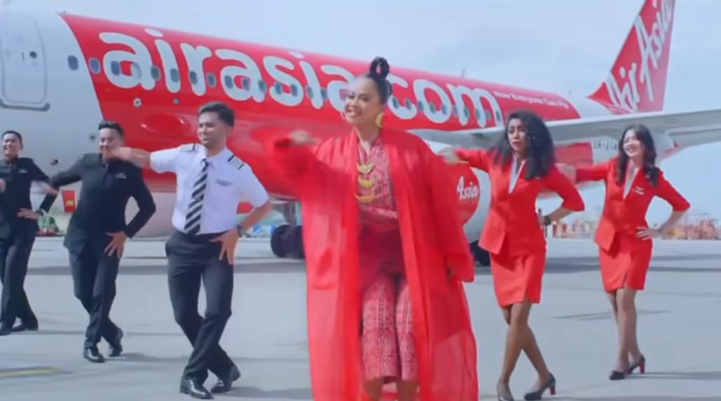 Mendunia! Serumpun Mimy Fly gegar pesawat AirAsia