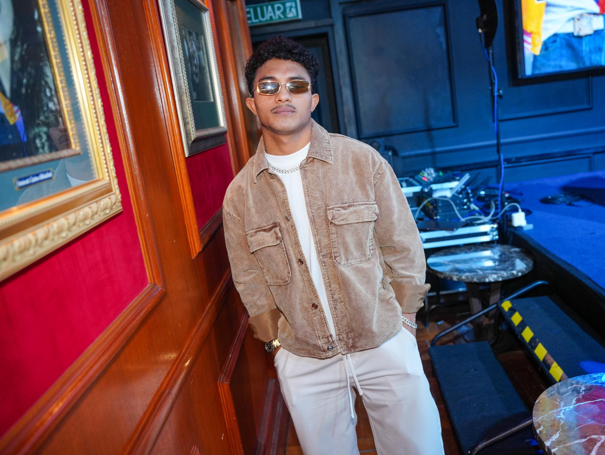 Faris Adam Stecu Stecu menangis video panas tersebar